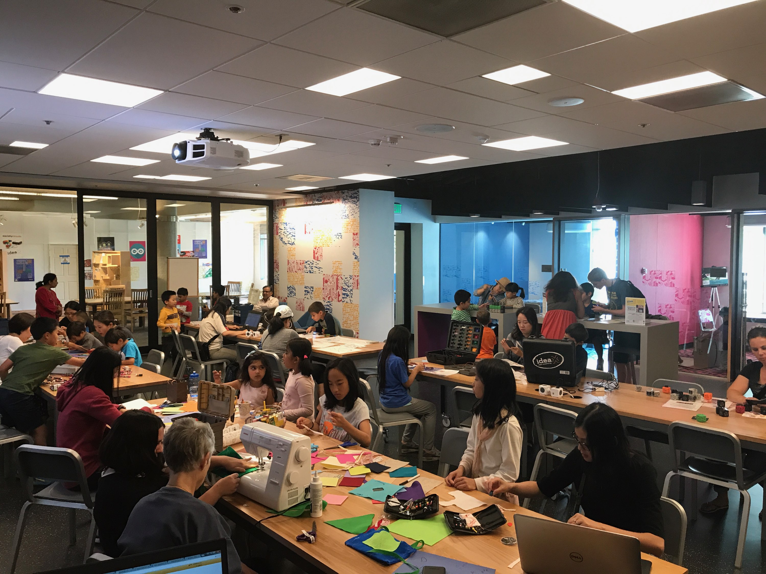 Bellevue Library Makerspace | King County Library System