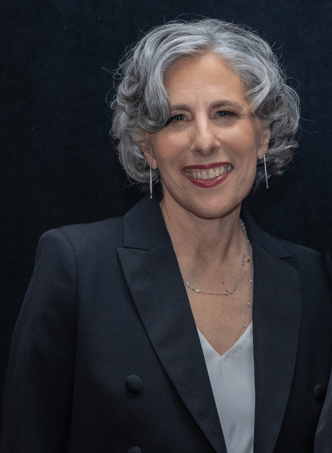 Executive Director of the King County Library System announces ...