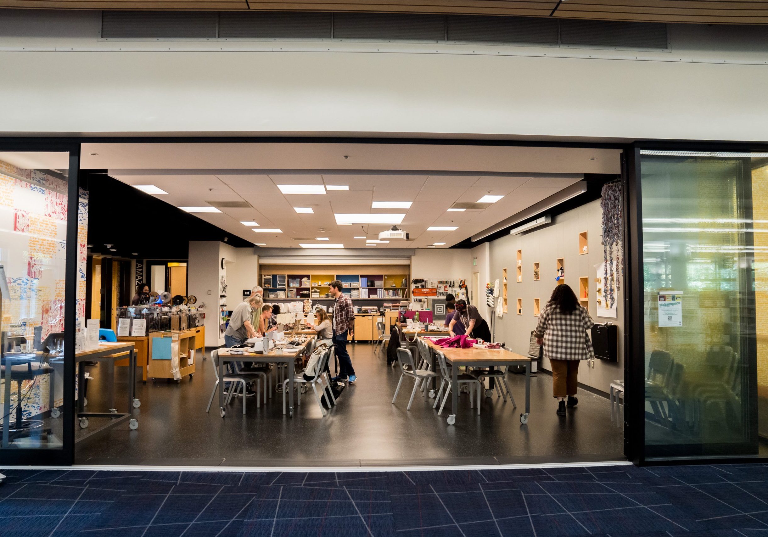 Bellevue Library Makerspace | King County Library System